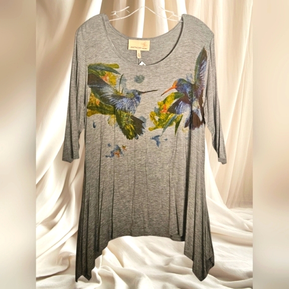 Antthony | Tops | Antthony Grey 34 Sleeve Sharkbite Tunic Tshirt ...